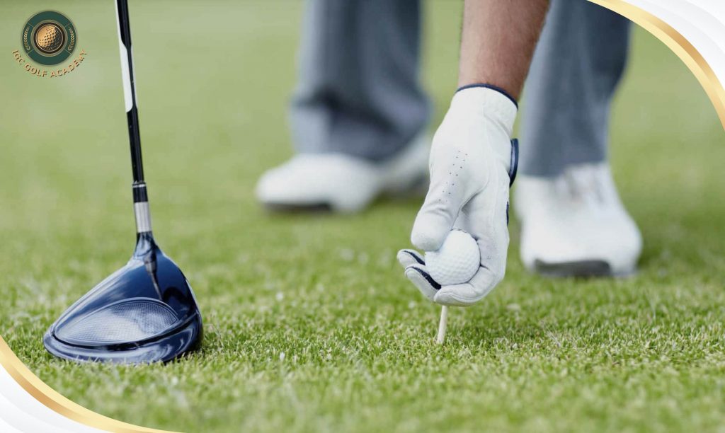 Tee off là gì và cách thực hiện cú đánh đầu tiên CHUẨN NHẤT